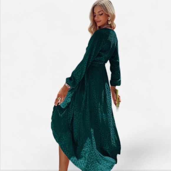 Simplee Apparel | Dresses | Nwt Simplee Green Wrap Dress Small | Poshmark